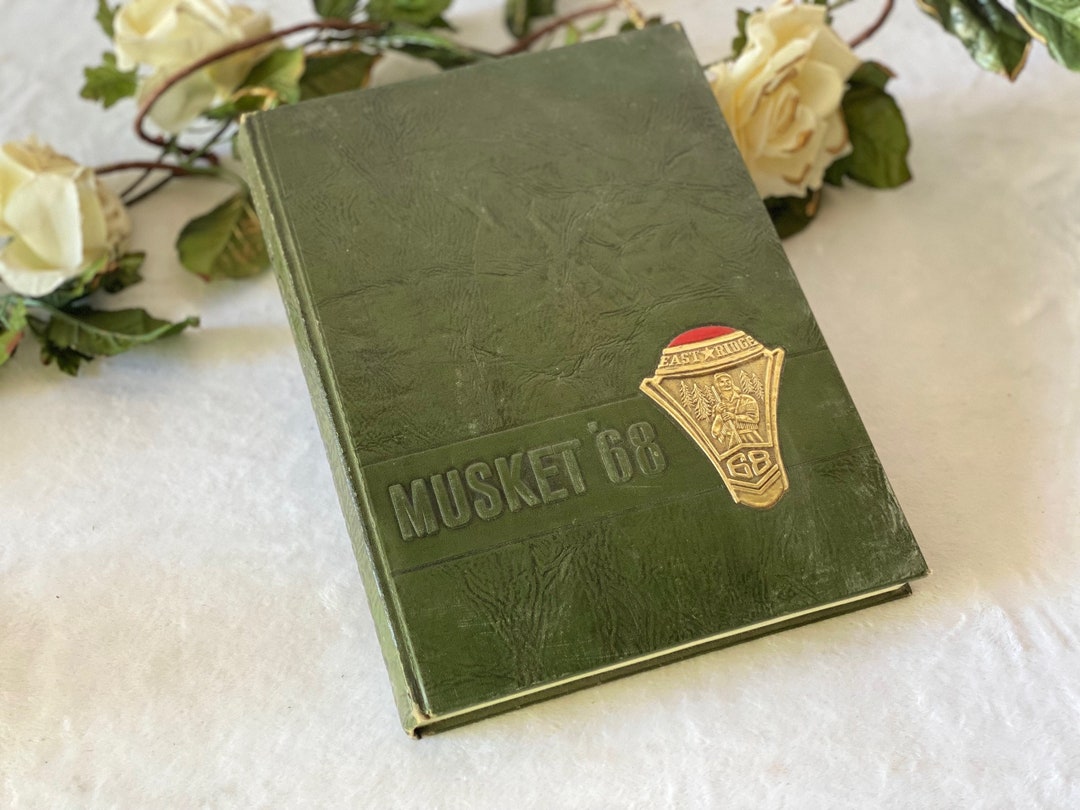 Vintage 1968 East Ridge High School Yearbook ER Musket Class of 1968 ...