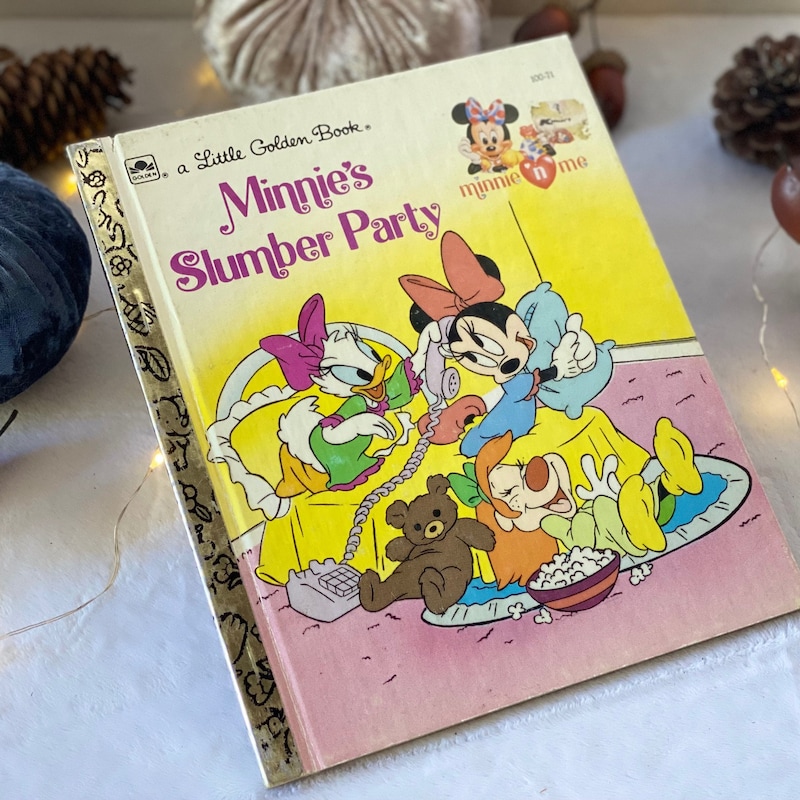 Books With a Character Called Minnie - Etsy Canada