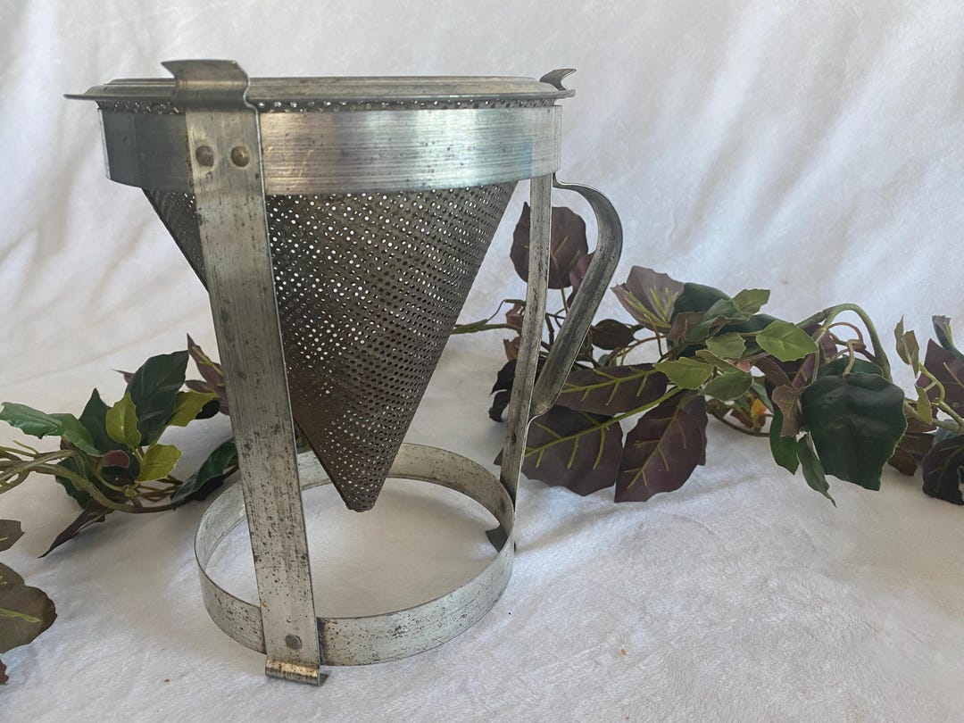 1940's Vintage Metal Strainer Cone Sieve Vintage Funnel Colander ...