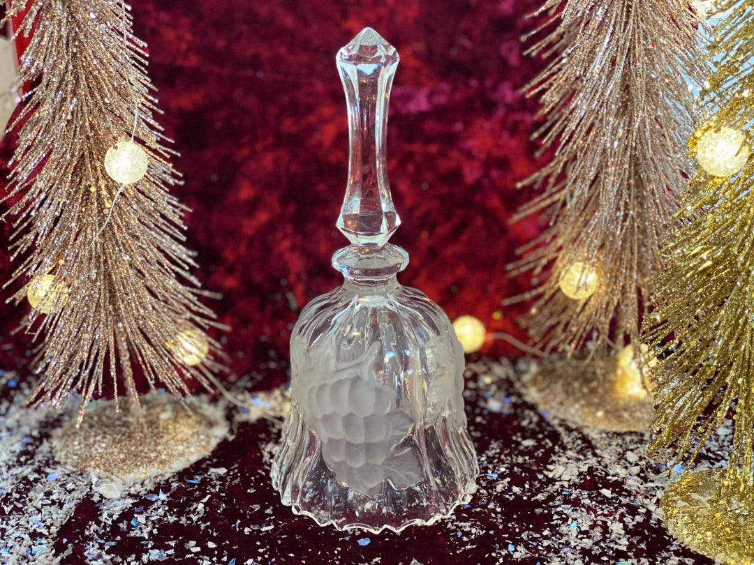 Vintage Crystal Bell With Clapper Frosted Grapes Vintage Home Decor ...