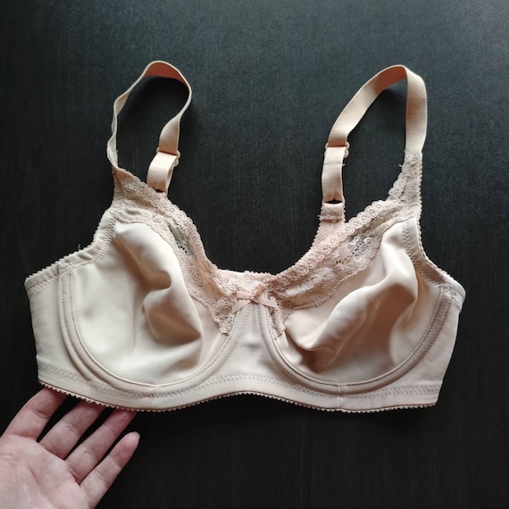 WonderBra || 36B || Nude Bra || Vintage Bra - Gem