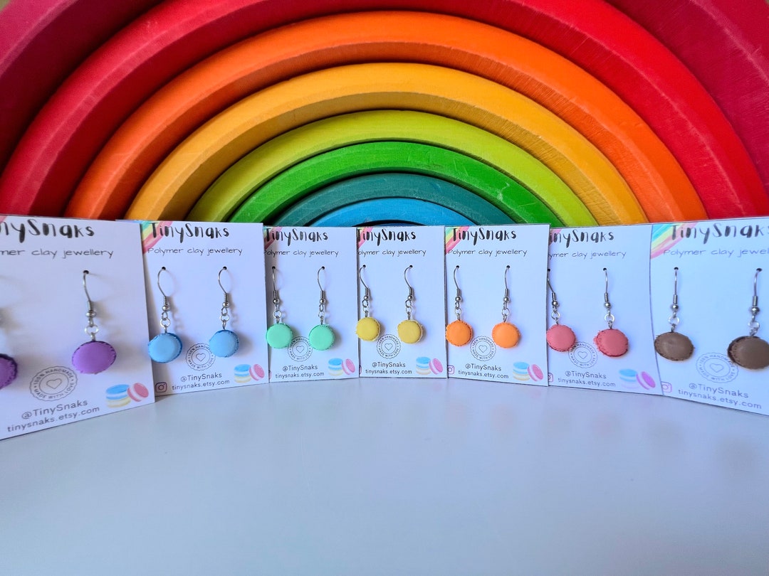 Rainbow Macarons - Etsy