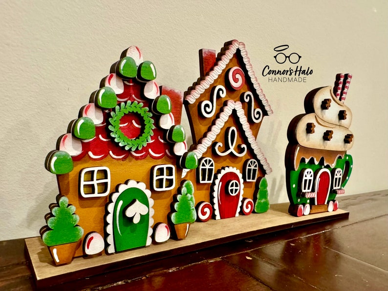 Hand Painted Gingerbread Houses Christmas Shelf Sitter, Fun Holiday ...