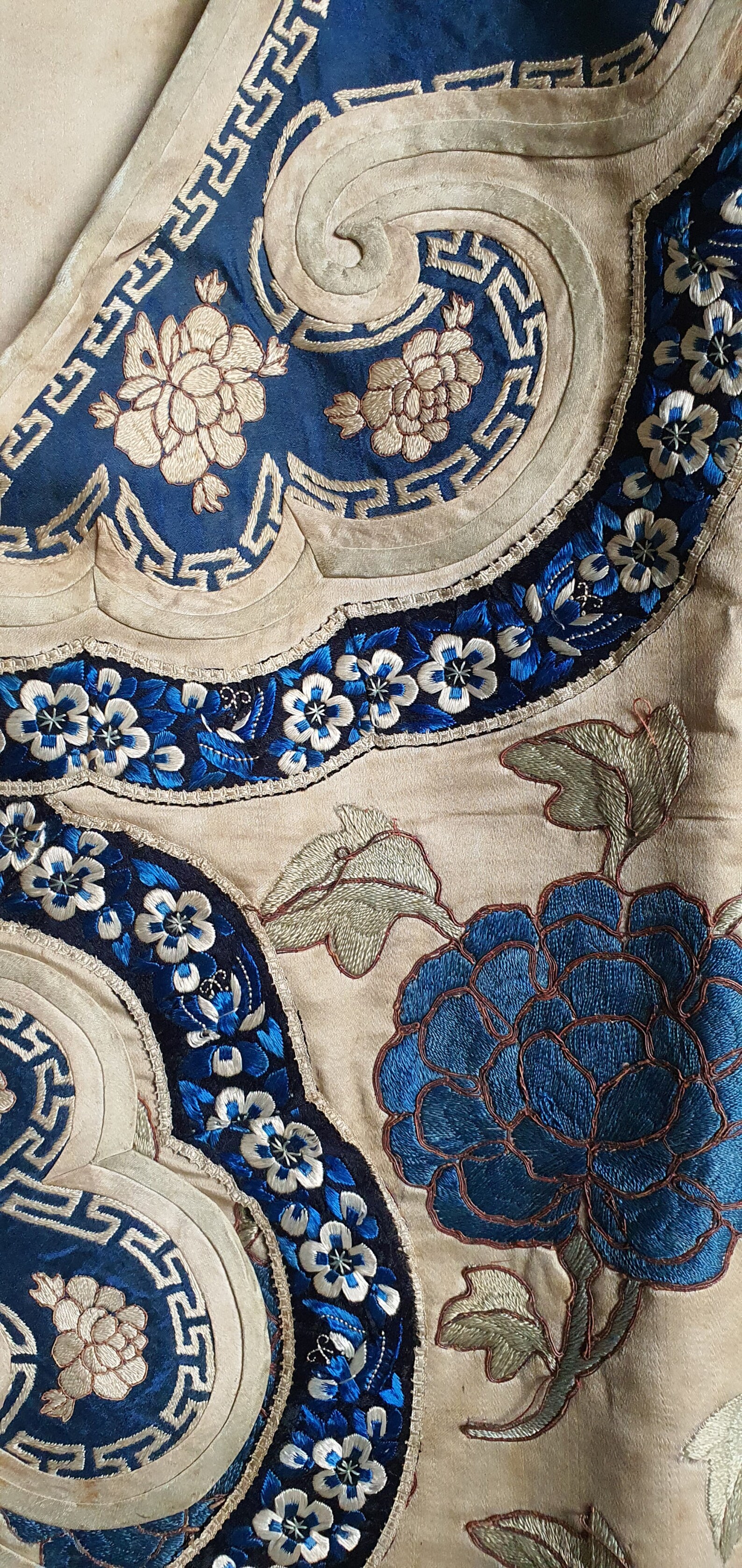 Stunning 19thc Qing Chinese Embroidered Silk Robe Kesi - Etsy