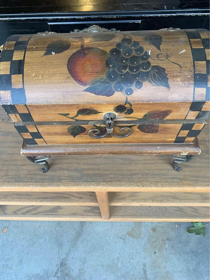 Hope Chest,miniature Vintage Hope Chest, Solid Wood, Hand Made. - Etsy