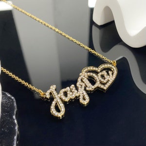 Script Diamond Name Necklace: Personalized Bling Nameplate With Heart ...