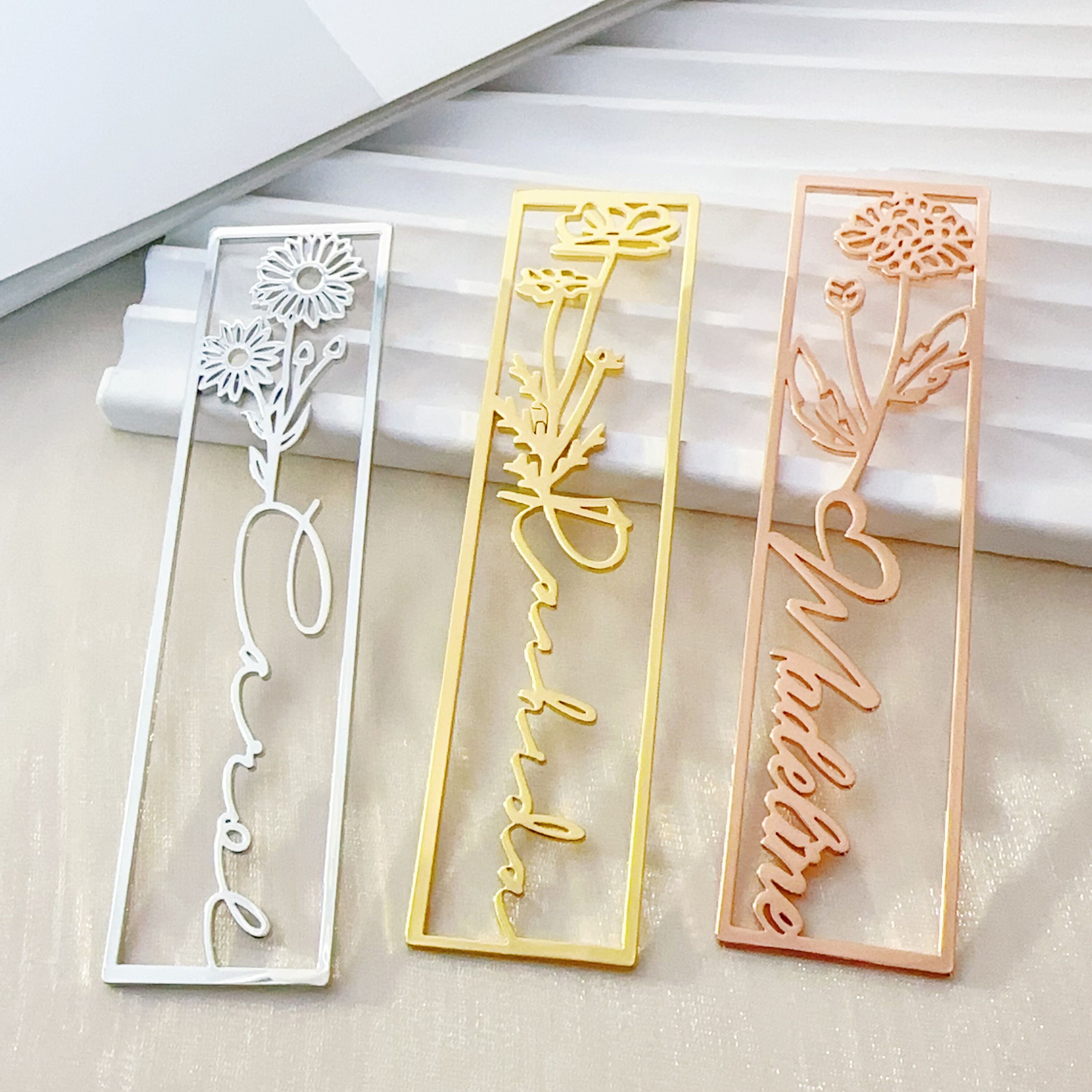 Custom Birth Flower Bookmark, Personalized Name, Gold Silver Rose - Etsy