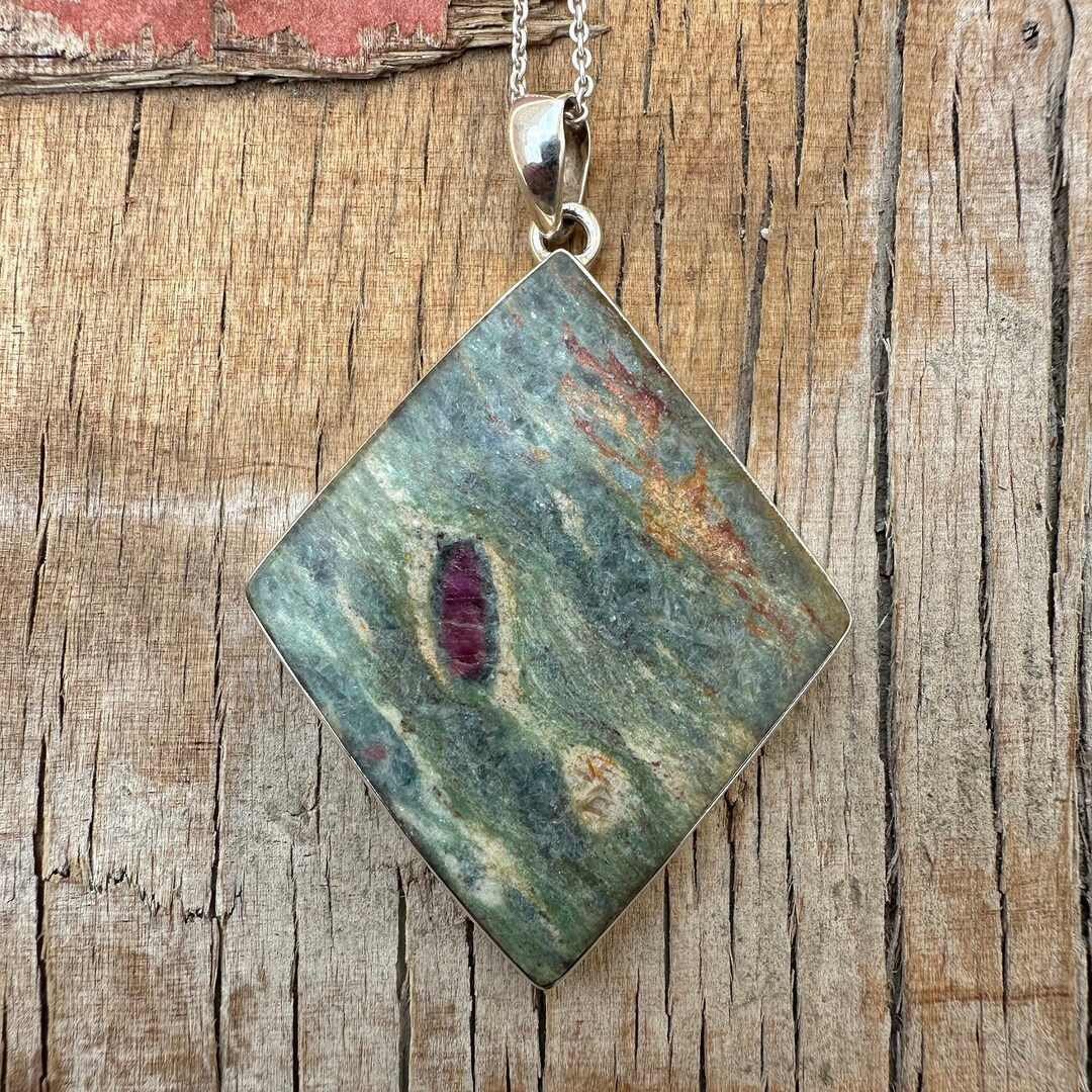 Natural Ruby Fuchsite Gemstone Pendant Necklace 925 Sterling Silver ...