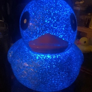 LED Light up Giant Rubber Duck-solid Series-7 Inch-batteries Included ...