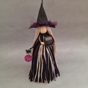 Hanging Witch Doll for Halloween Decoration, Kitchen Witch With Mini ...