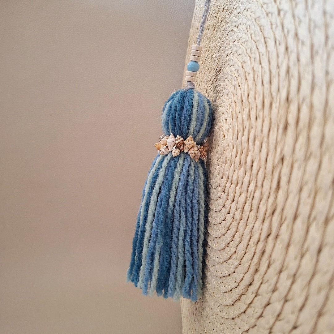Seashell Blue Ombre Tassel, Coastal Ornament, Home Decoration in Marine ...