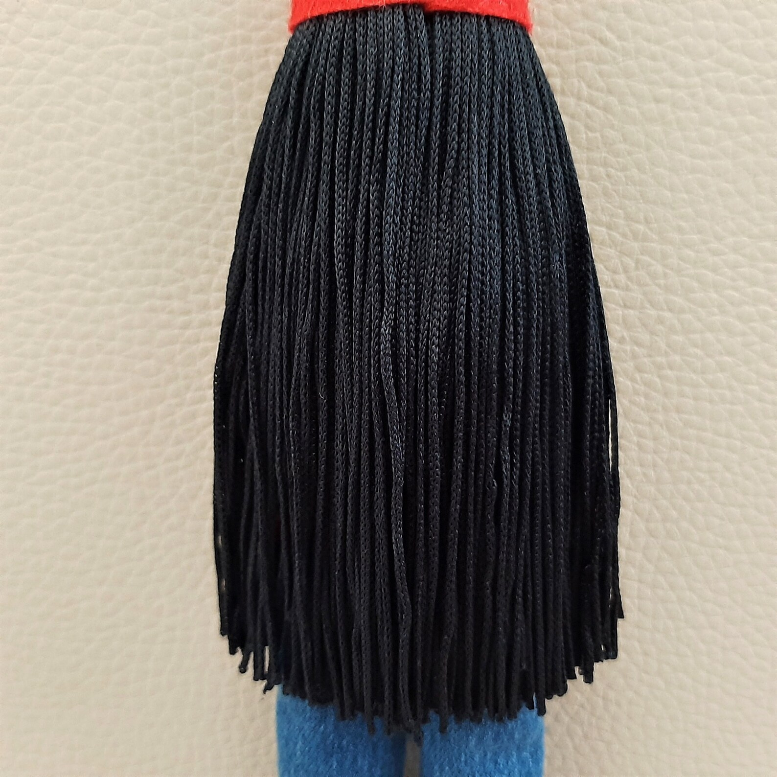Macrame Doll, Small Wall Art, Hanging Yarn Decoration, Modern Macrame ...