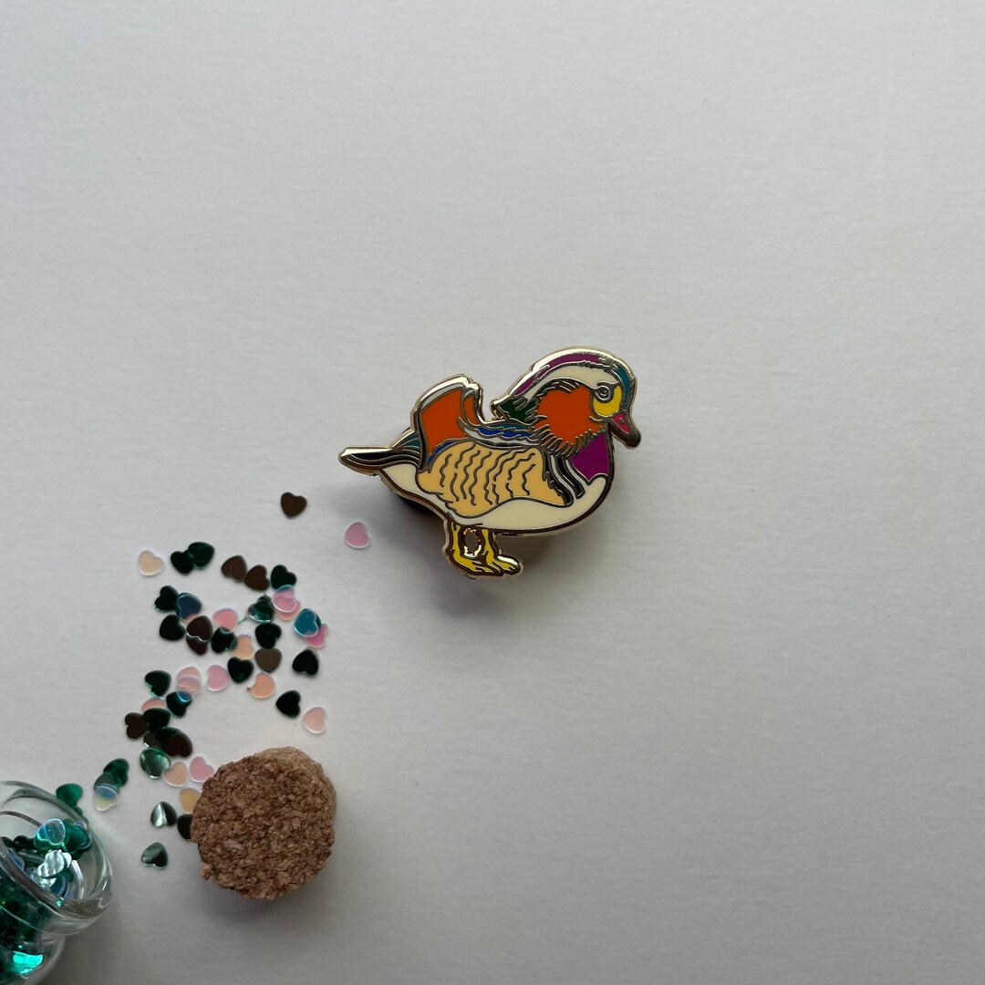 Mandarin Duck Bird Enamel Pin Badge Brooch Tropical Hummingbird Long ...