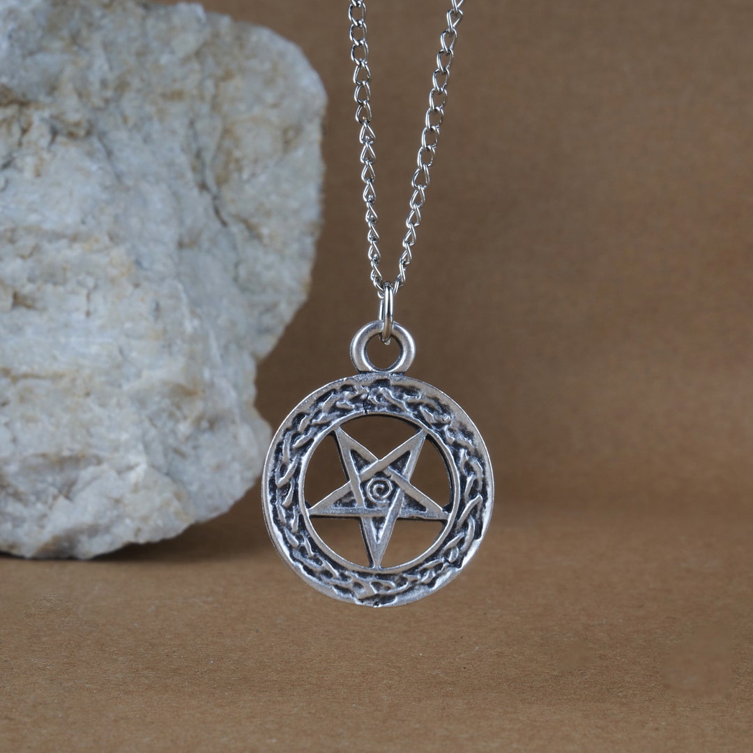 Reverse Pentacle Necklace | Upside Down Pentacle | Inverted Pentacle ...