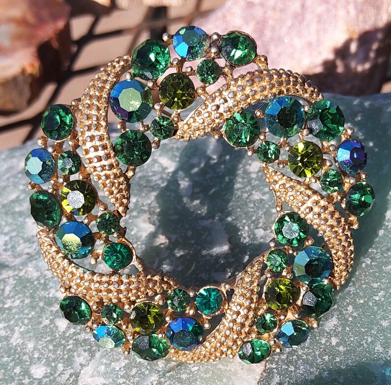 Vintage Lisner Green Rhinestone Brooch - Etsy