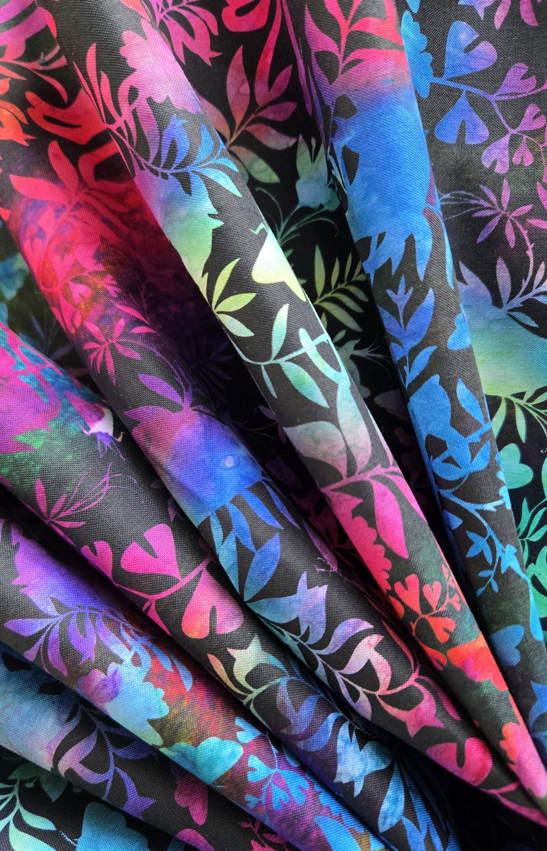 Animal Fabric Impressions by Jason Yenter Quilting Material Bold ...