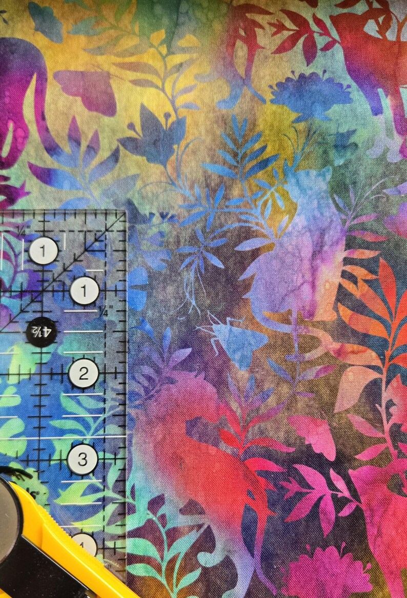 Animal Fabric Impressions by Jason Yenter Quilting Fabric Vibrant ...