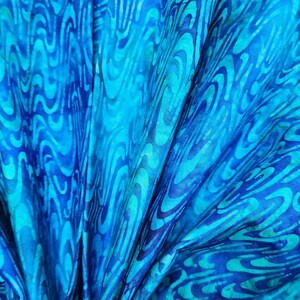 Blue Batik Quilting Fabric: Tropical Riviera Wavy Water, Robert Kaufman ...