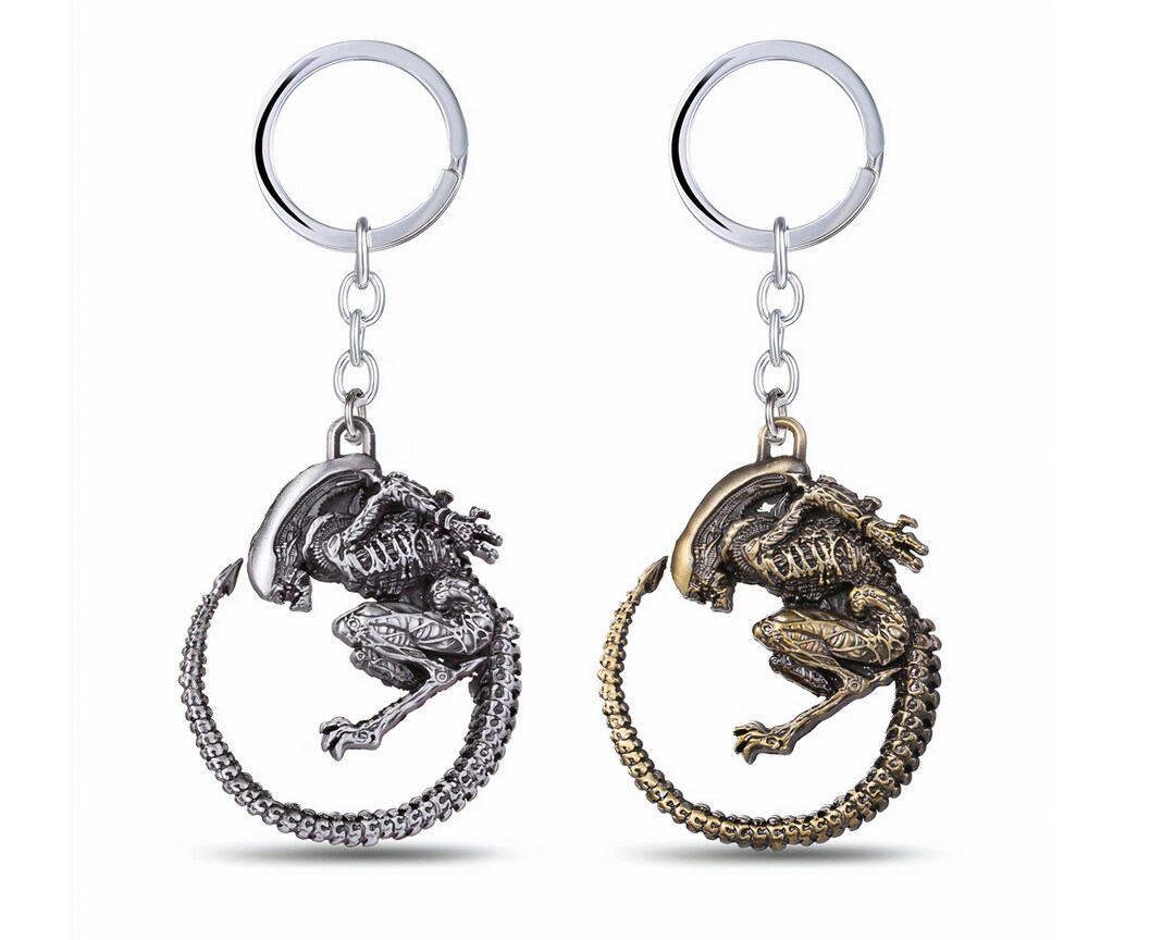 Alien Xenomorph Keyring / Alien Movie Keychain / Alien Vs Predator ...