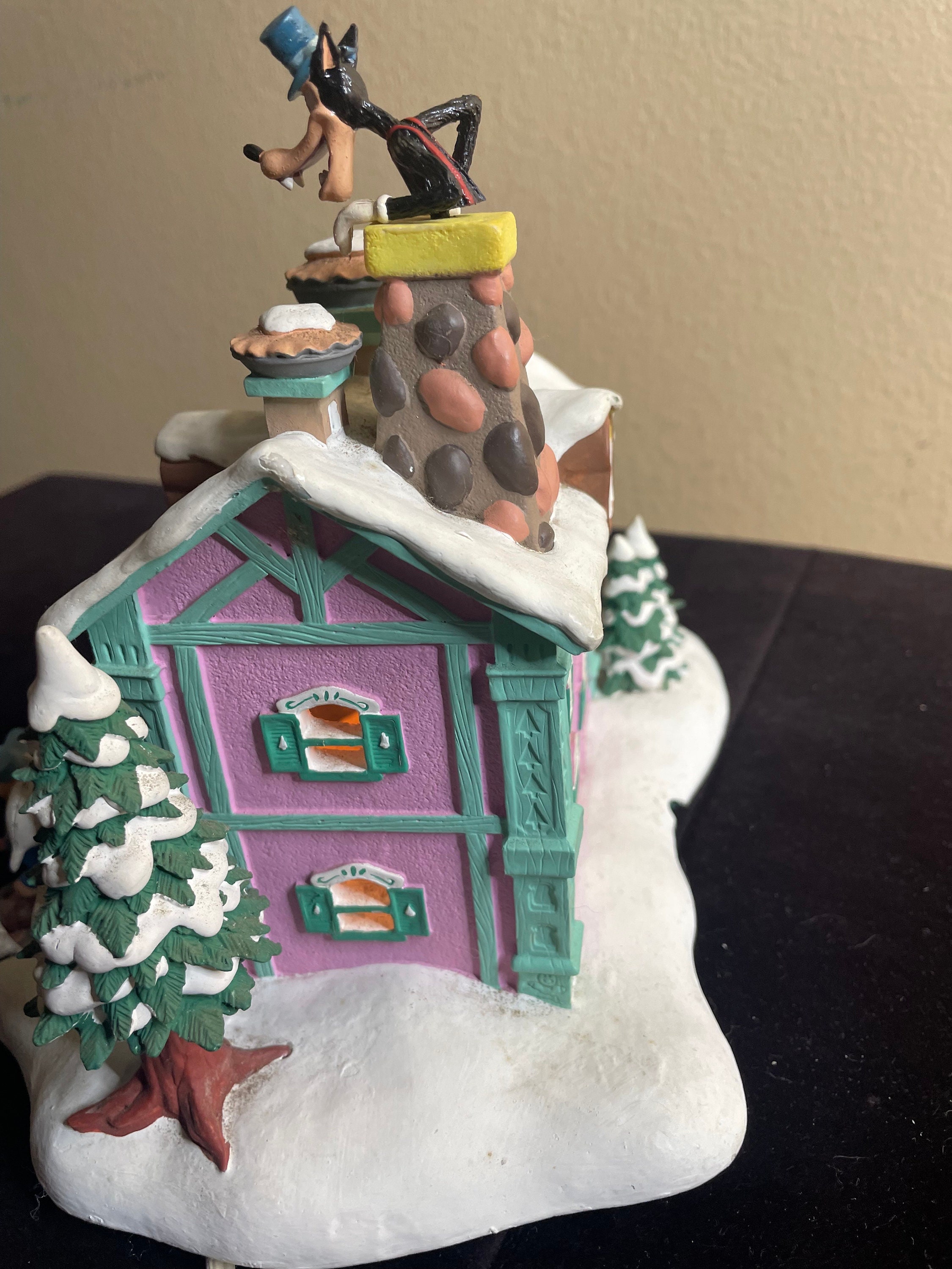 Three Little Pigs Bakery From Disney Winter Wonderland Collection - Etsy