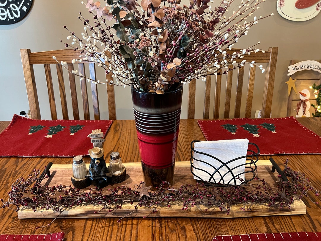 Live Edge Walnut Centerpiece, Live Edge Walnut Charcuterie Board With ...