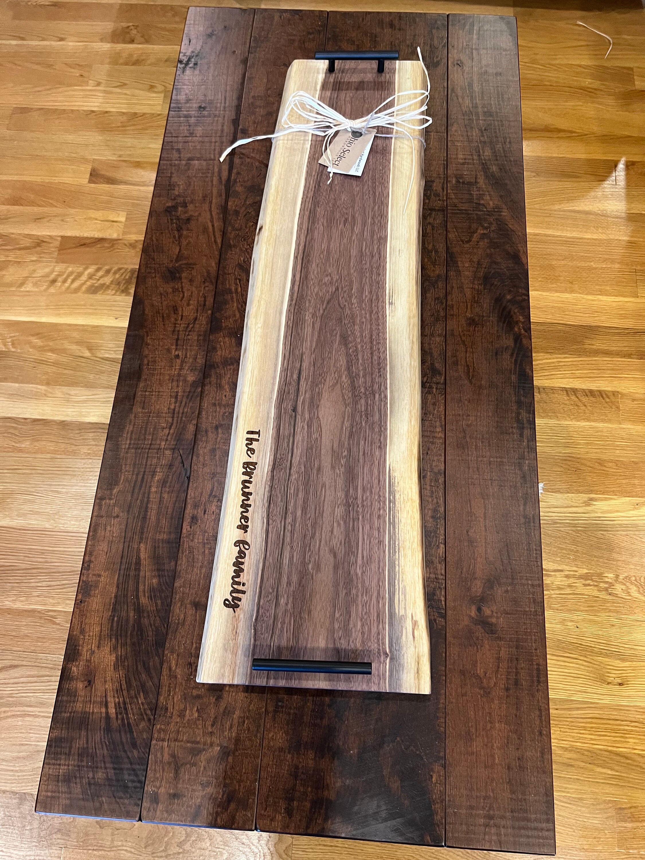 Live Edge Walnut Centerpiece, Live Edge Walnut Charcuterie Board With ...
