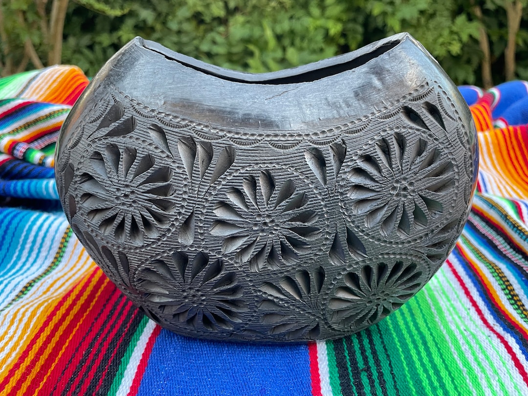 Beautiful Barro Negro Vase. Purse Shaped Vase. Made in Mexico. Black ...