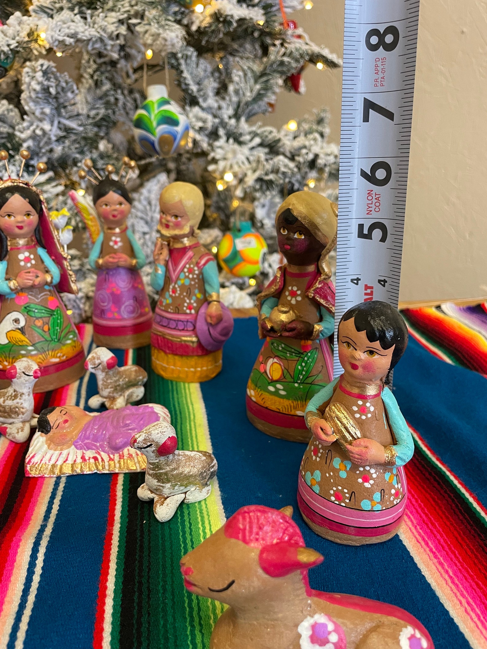Gorgeous Mexican Barro Nativity With Gold Detailing. Large 14 Piece Set ...