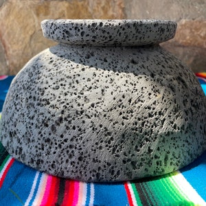 10in Mexican Molcajete Tazon - 100% Volcanic Rock - Mortar and Pestle ...