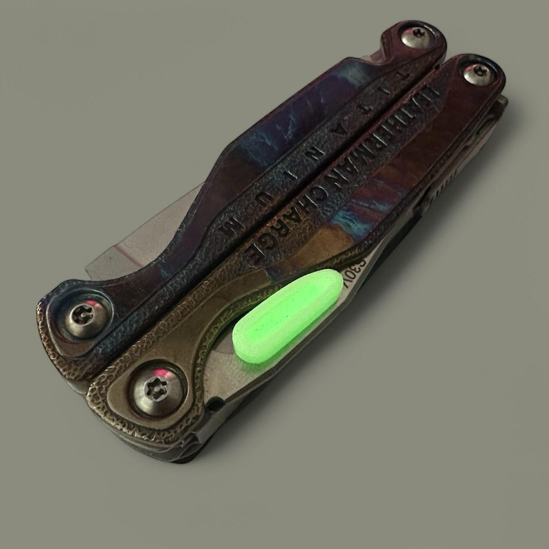Leatherman CHARGE(+, Tti, G10) Thumb Tabs (x2) "tritium Design" - Etsy