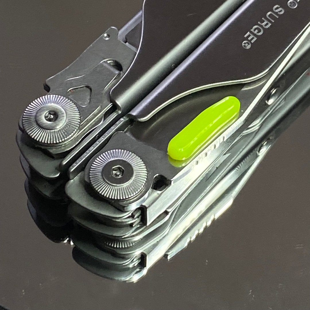 Leatherman SURGE Thumb Tabs (x2) "quick Release" - Etsy