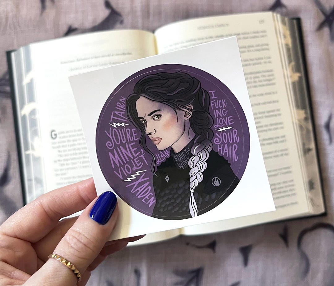 Violet Sorrengail Sticker / Fourth Wing by Rebecca Yarros / 3" Round ...