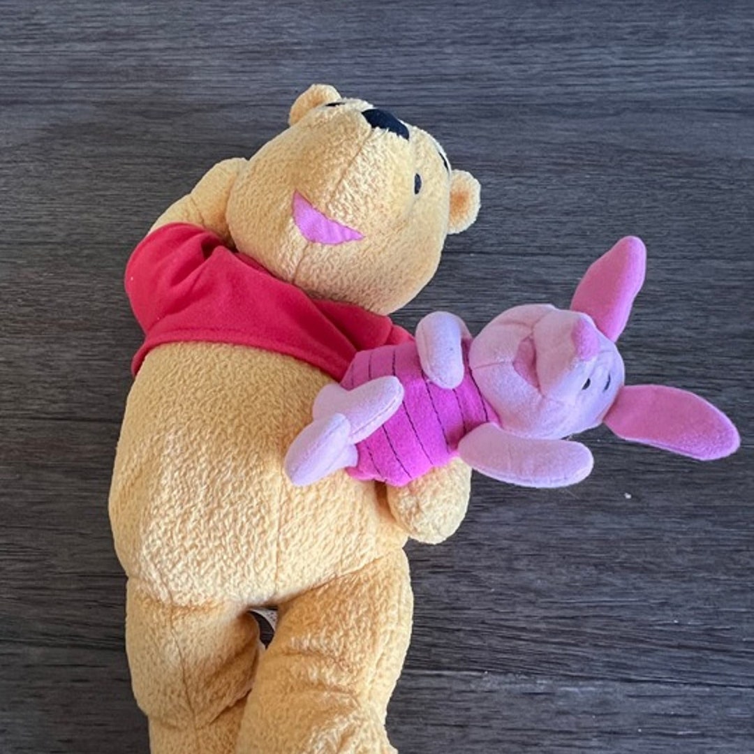 Vintage 2002 Fisher Price Disney Winnie the Pooh Piglet Singing Friends ...