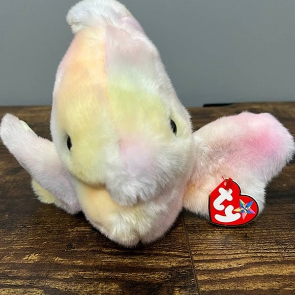 Coral the Fish Plush - Etsy