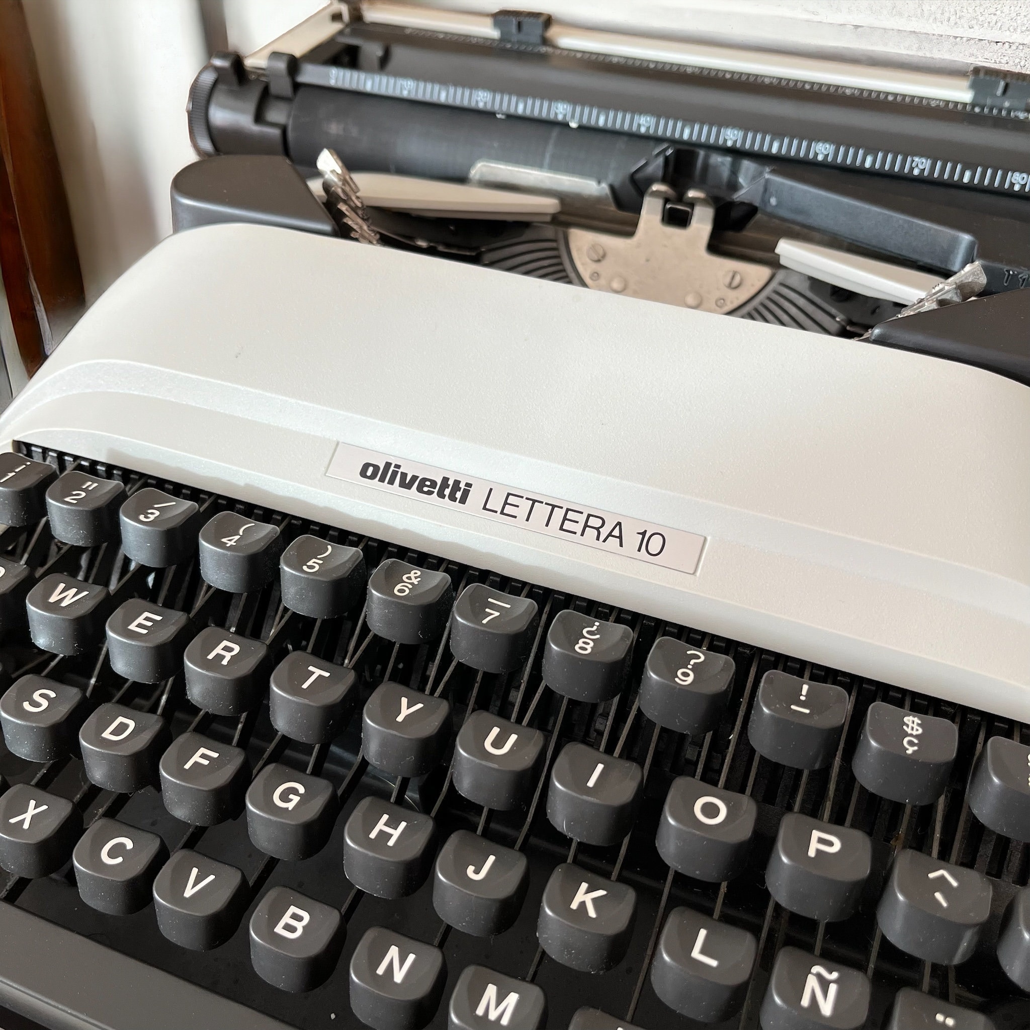 Vintage Olivetti Letter 10 Typewriter, 1930s , Perfect Working Order - Etsy