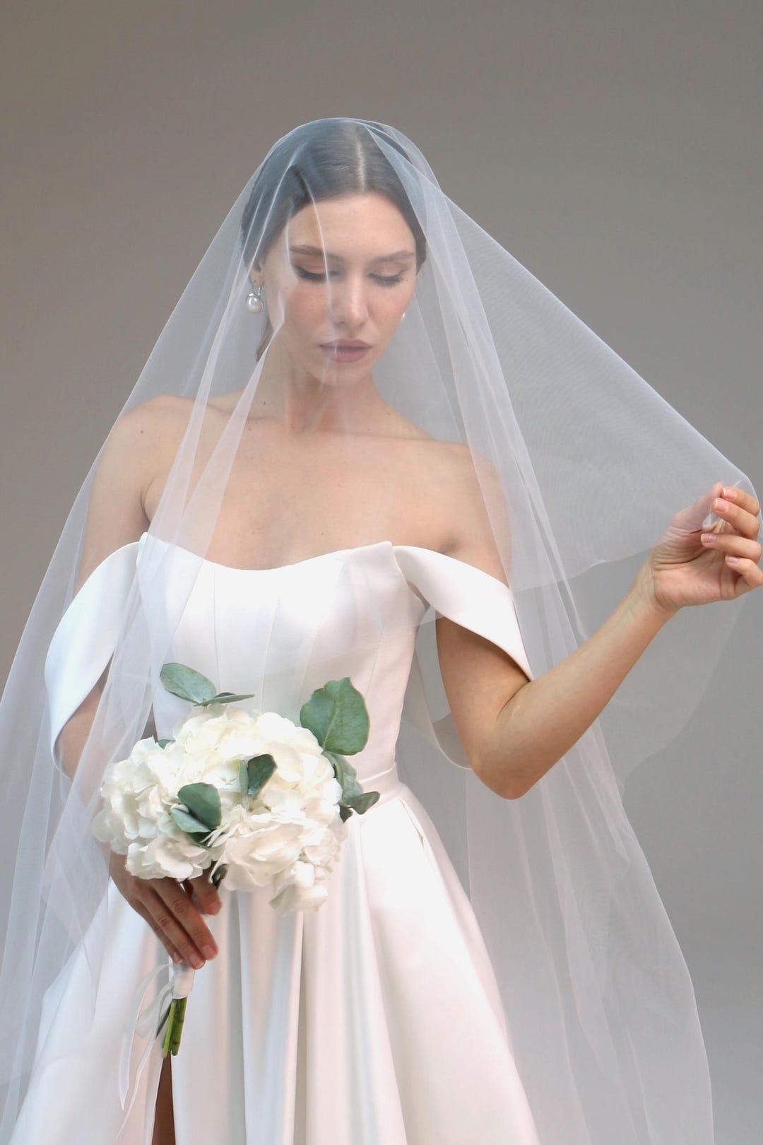 Sheer Drop Bridal Wedding Veil With Waist Length Blusher, Barely There ...