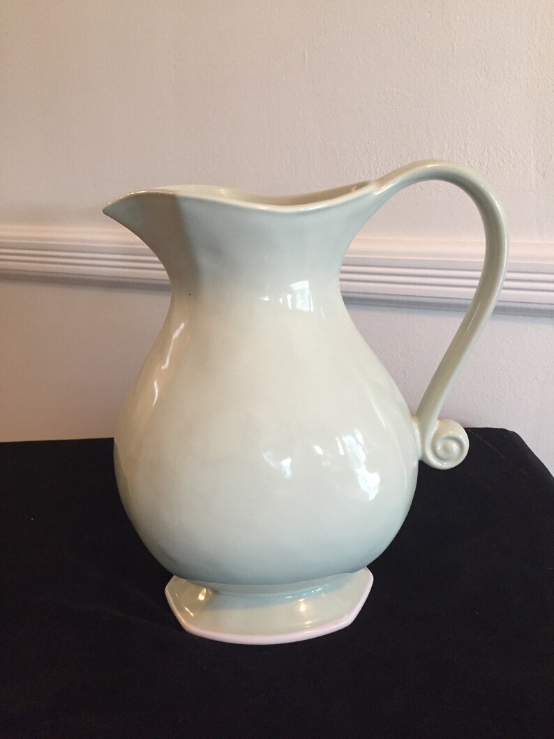 Large Vintage Juliska Octavia Pitcher in Cucumber With White Trim ...
