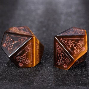 Full Yellow Tiger's Eyel Set - Dungeons and Dragon Raised Dice, RPG ...