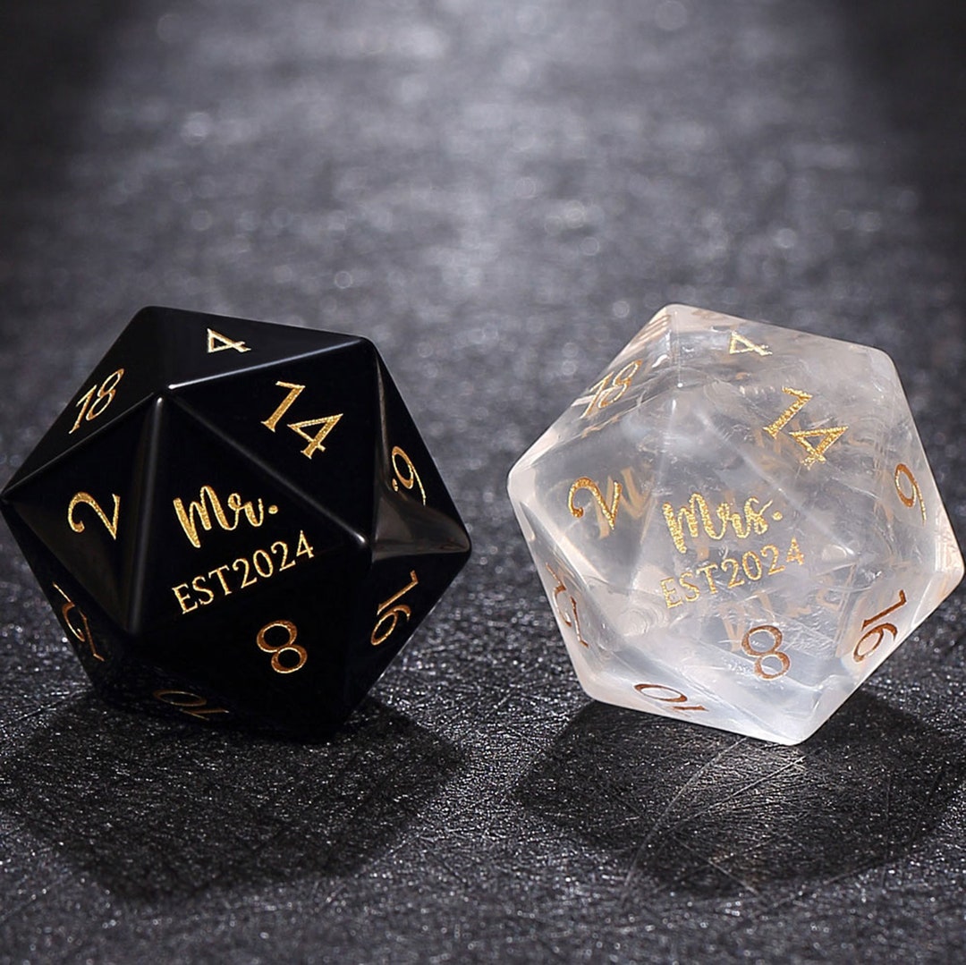 Custom Wedding Dice: Garnet Gemstone D20, D&D Dice - Etsy