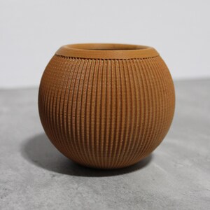 Round Vertical Lines Vase 4 Pot for House Plants Modern 3D Printed Vase ...