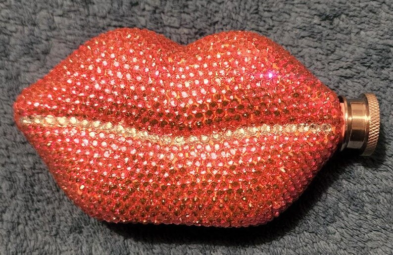 Sparkling Lip Flask 5ozs - Etsy