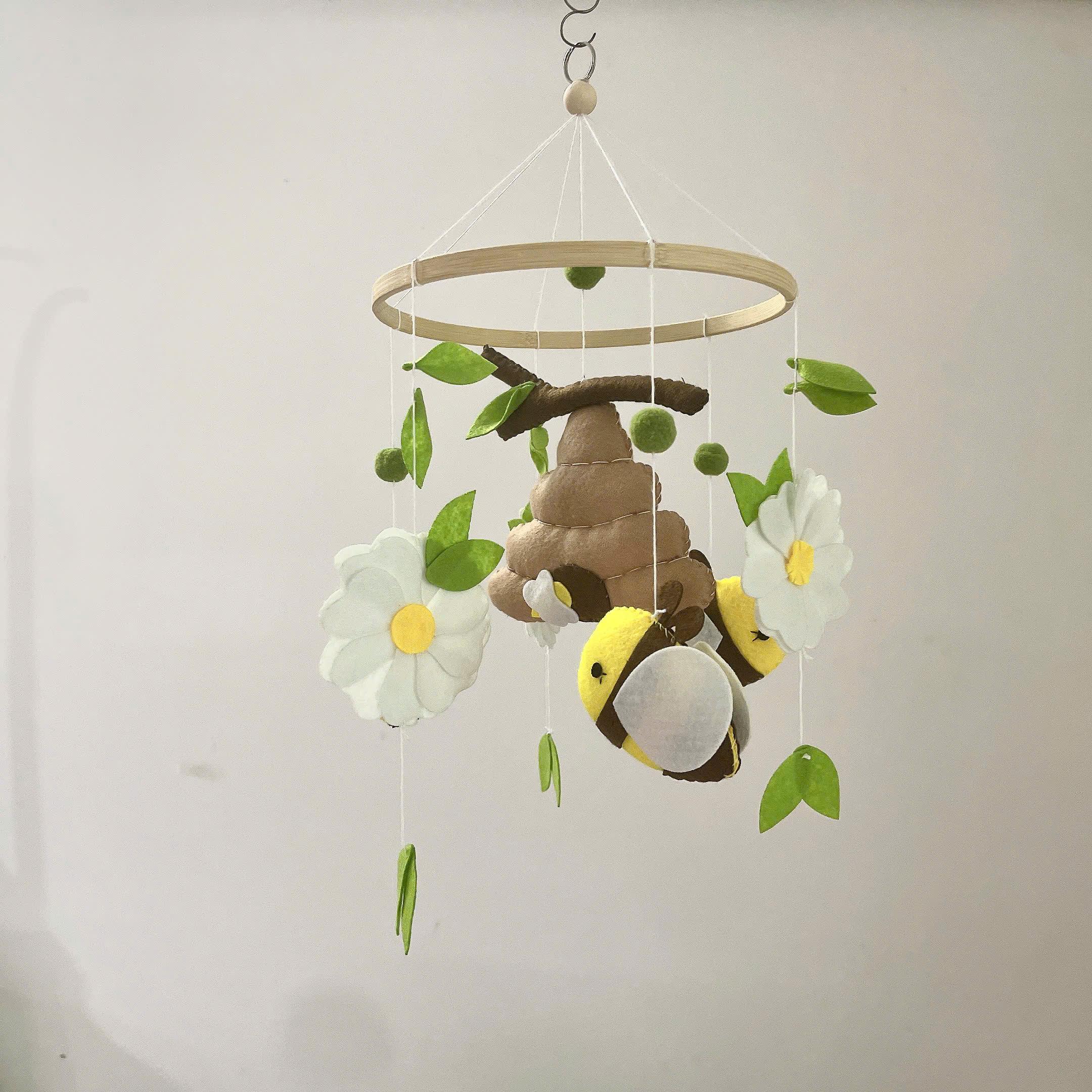 Floral-themed Bees Baby Crib Mobile, Mini Bee Mobile ,bees Baby Mobile ...