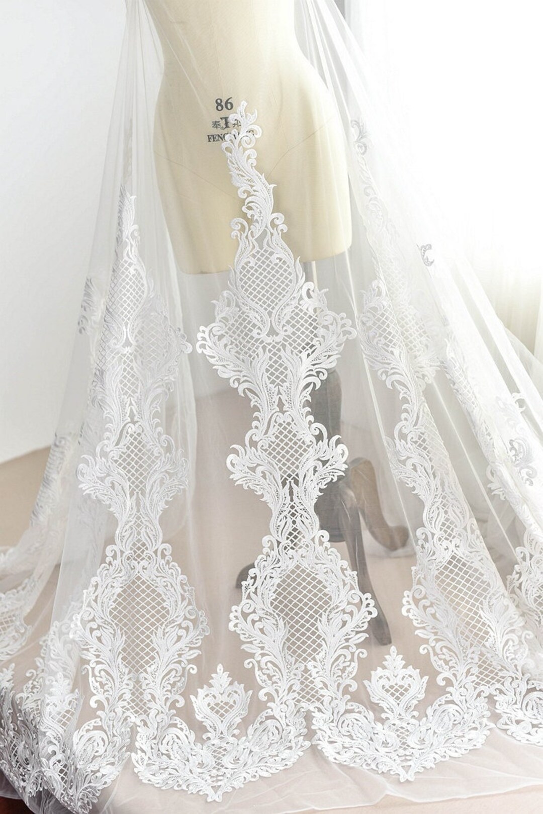 Beige Floral Alencon Alice Embroidery Lace Fabric,bridal Dress Fabric ...