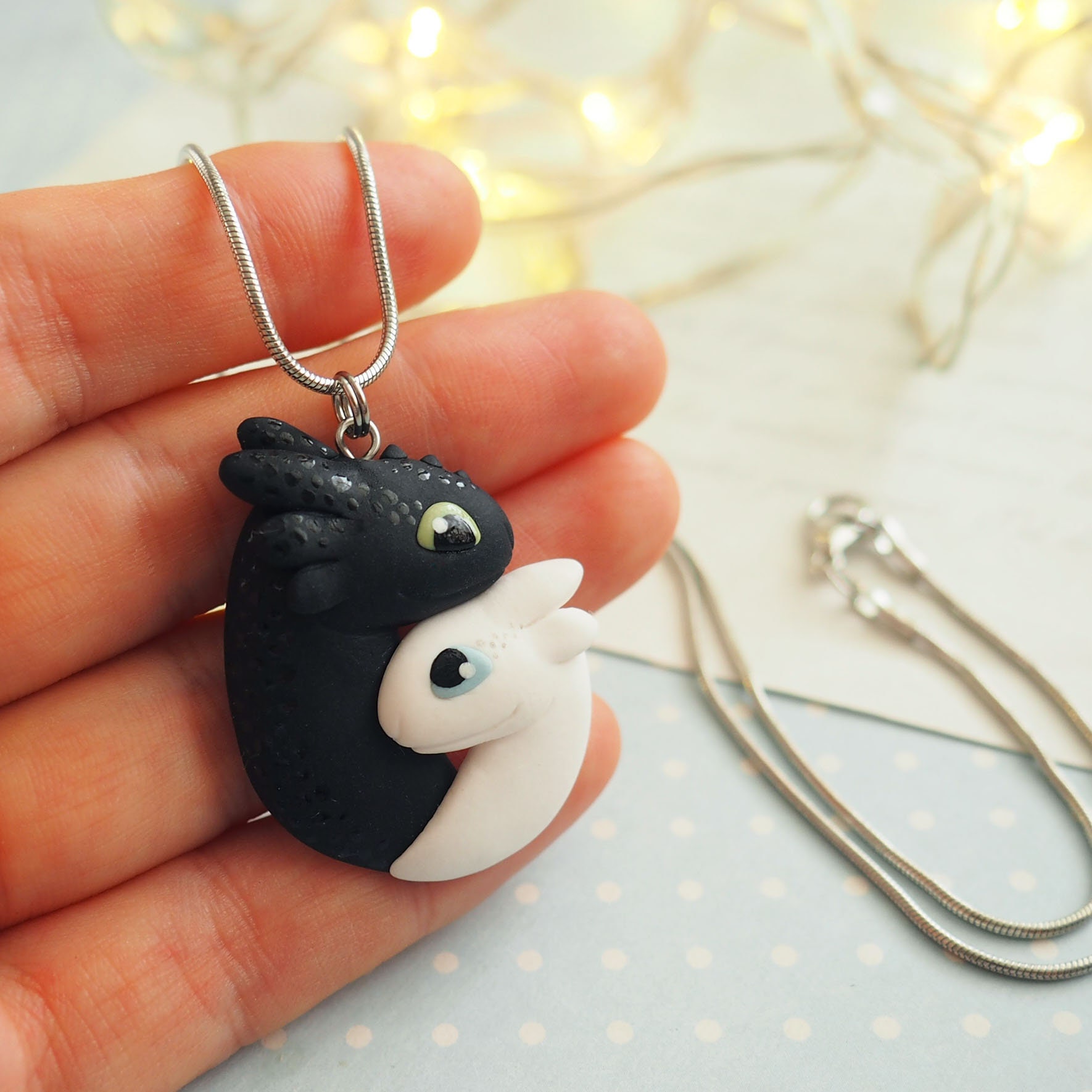 Toothless Necklace - Etsy