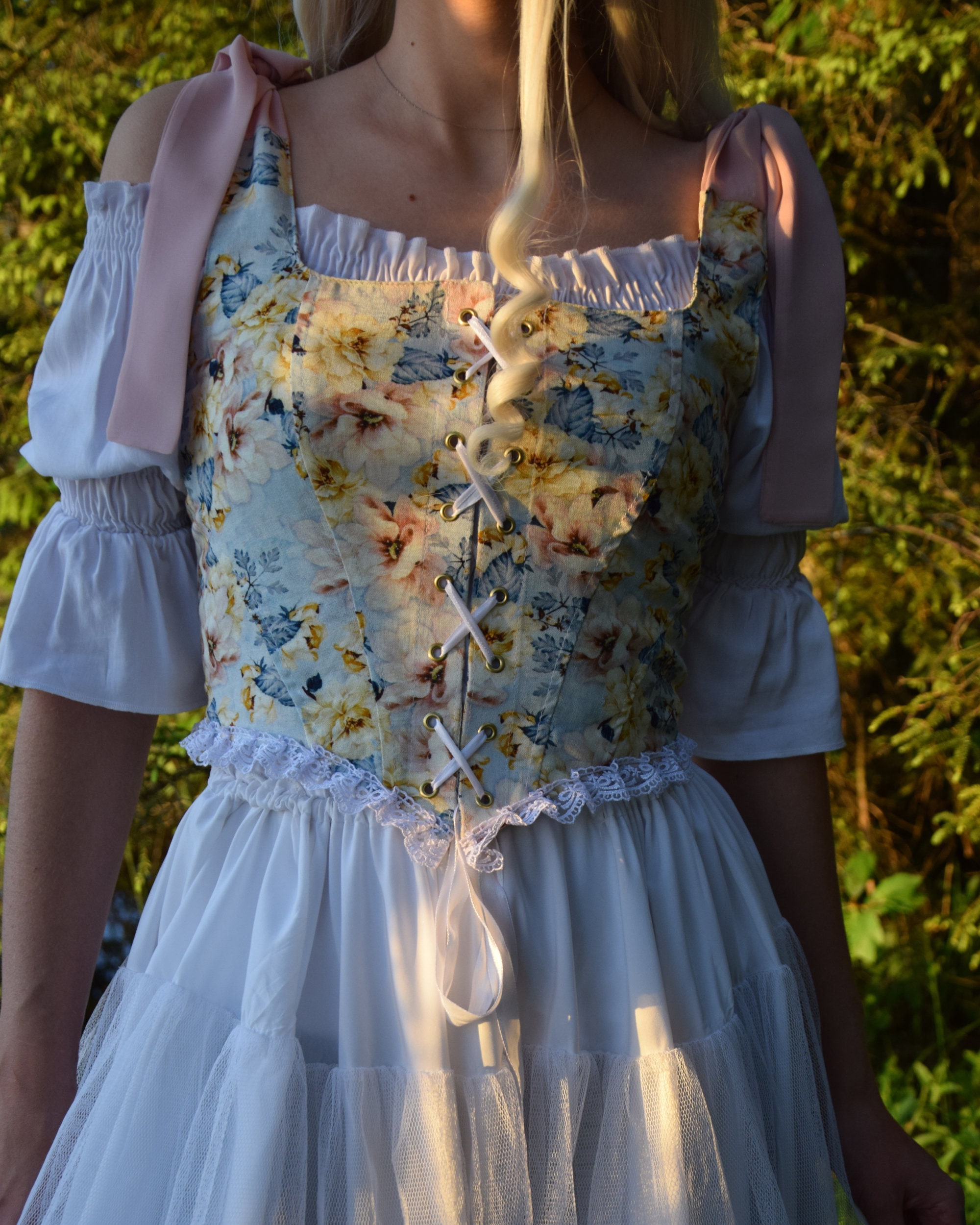 Front Lace Corset Top | Handmade Flowers Renaissance Corset Top ...