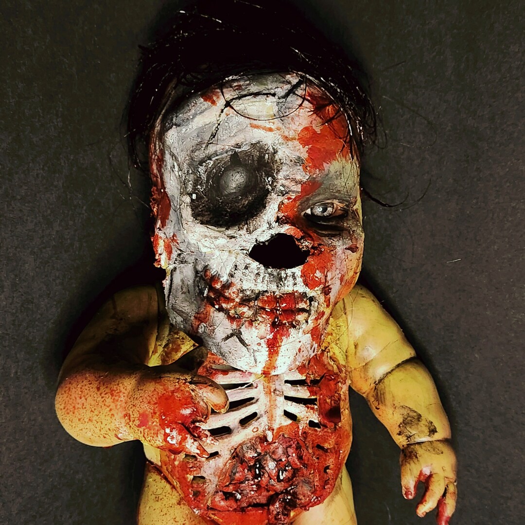 Horror Dolls, Goth Dolls, Creepy Dolls, Graven Decay, Gothic Home Decor ...