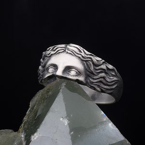 Venus Ring - Ancient Greek Goddess Rings - Roman Mythology Jewelry ...