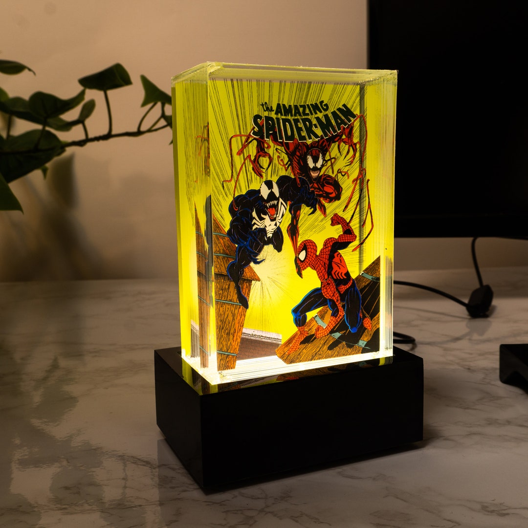Comic Book Art 3D Resin Lamp Multilayer Spider Cover Epoxy Light Unique ...