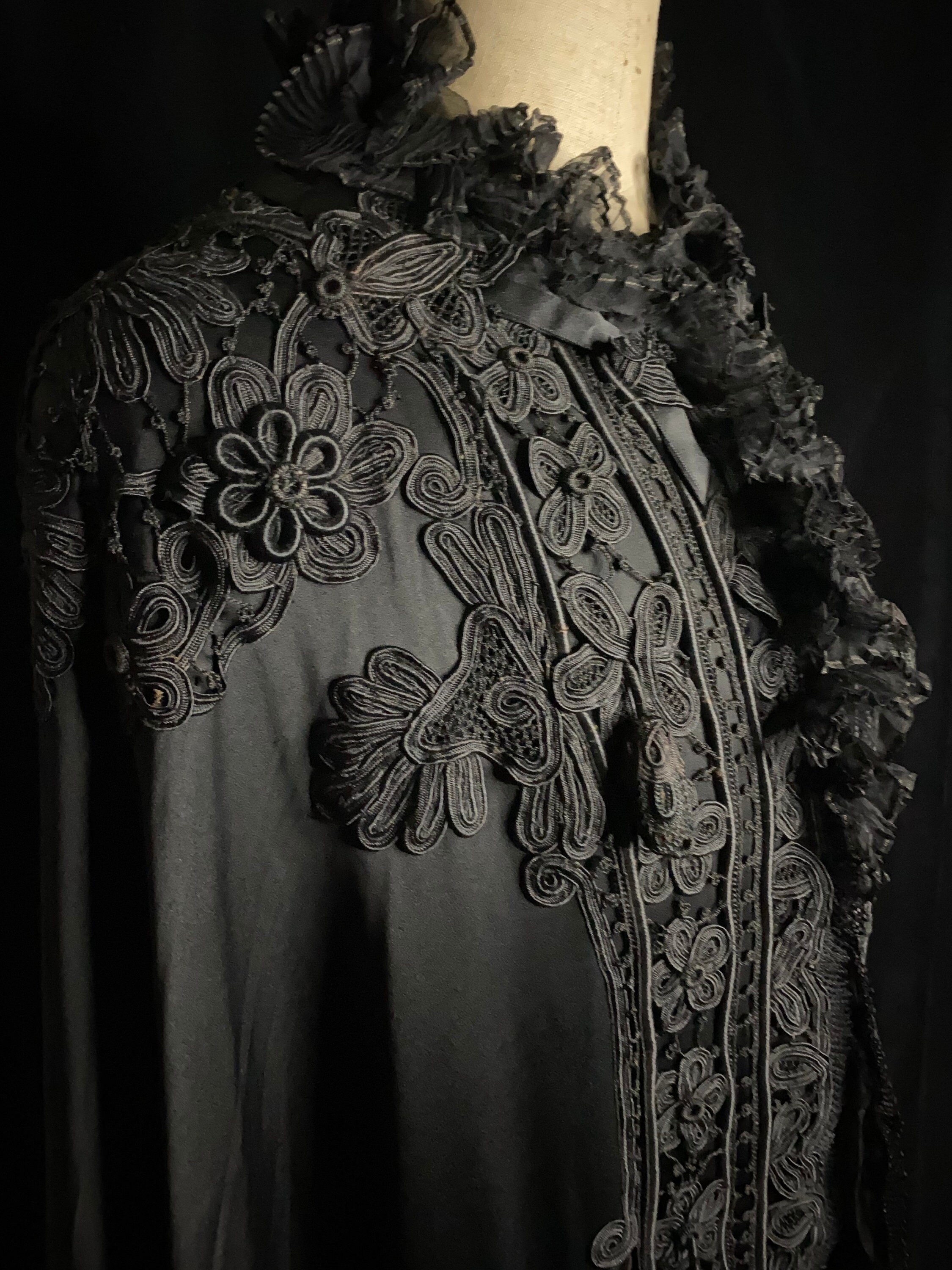 Magnificent Victorian Opera Cape With Tape Lace Embellishment. Antique ...