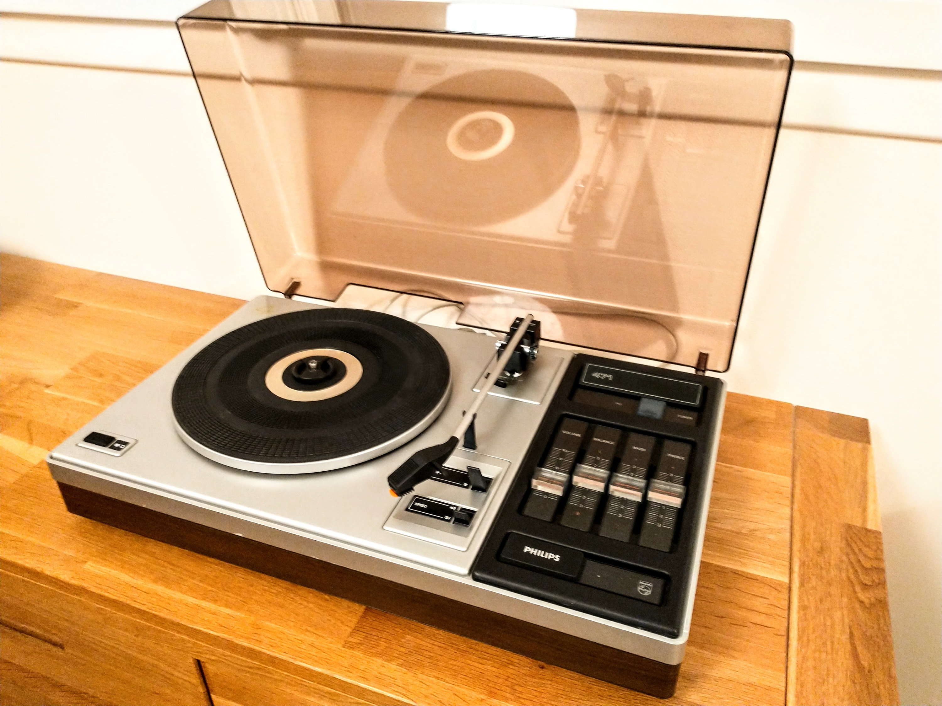 Vintage Philips Record Player - Etsy